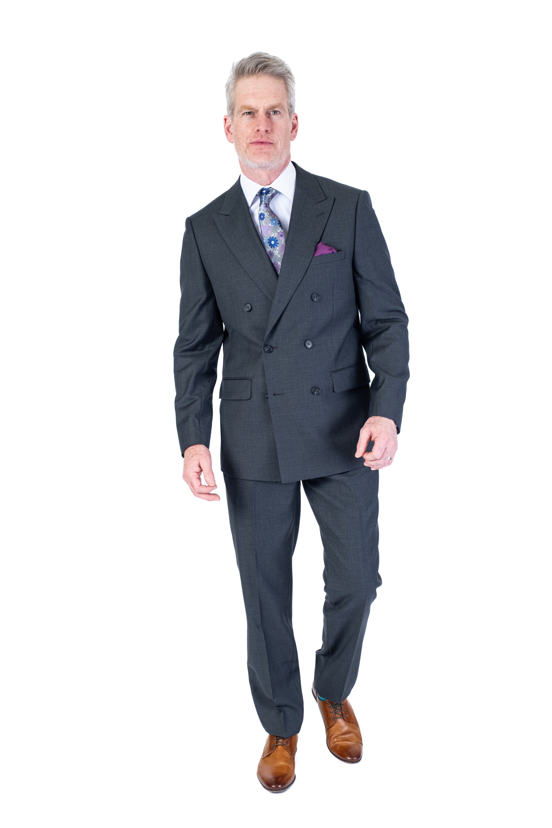 Suits – Stars & Strauss